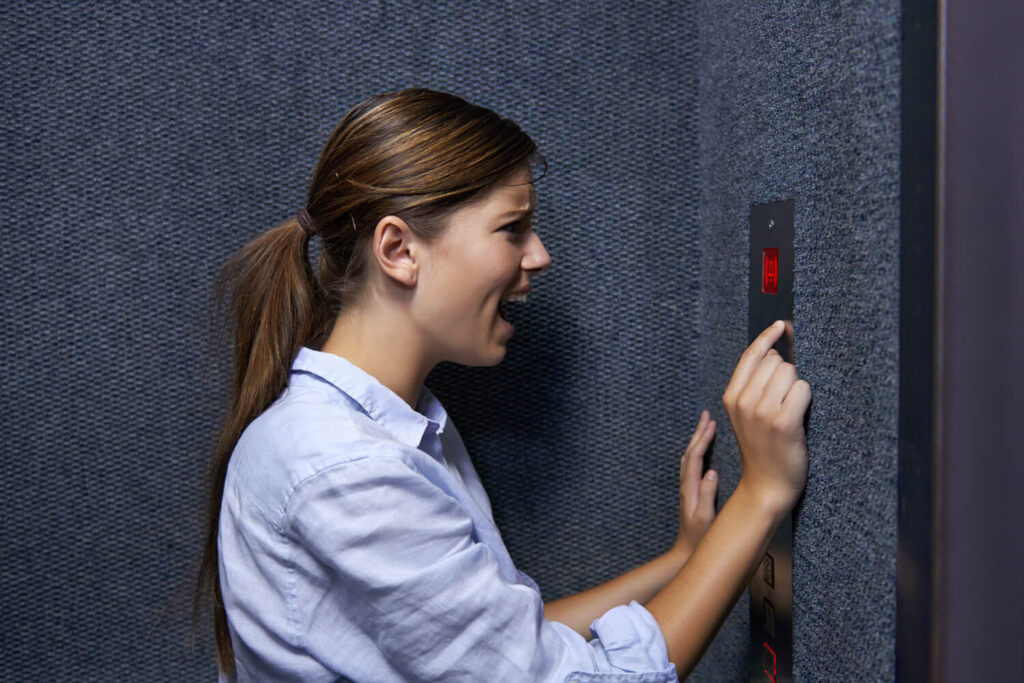Elevator Communications Failure - Causes and Tips