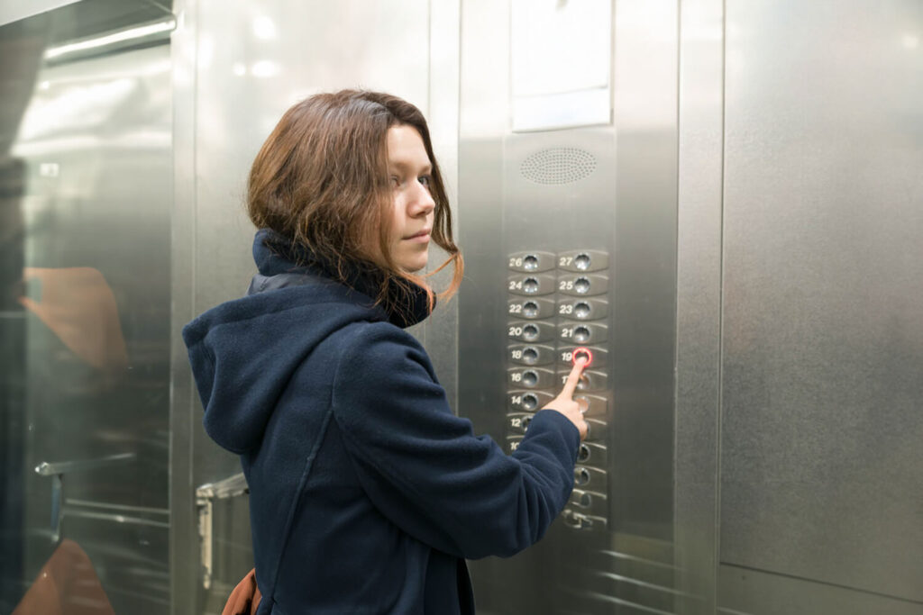 Elevator Safety Mechanisms: Safeguarding High-Rise Buildings