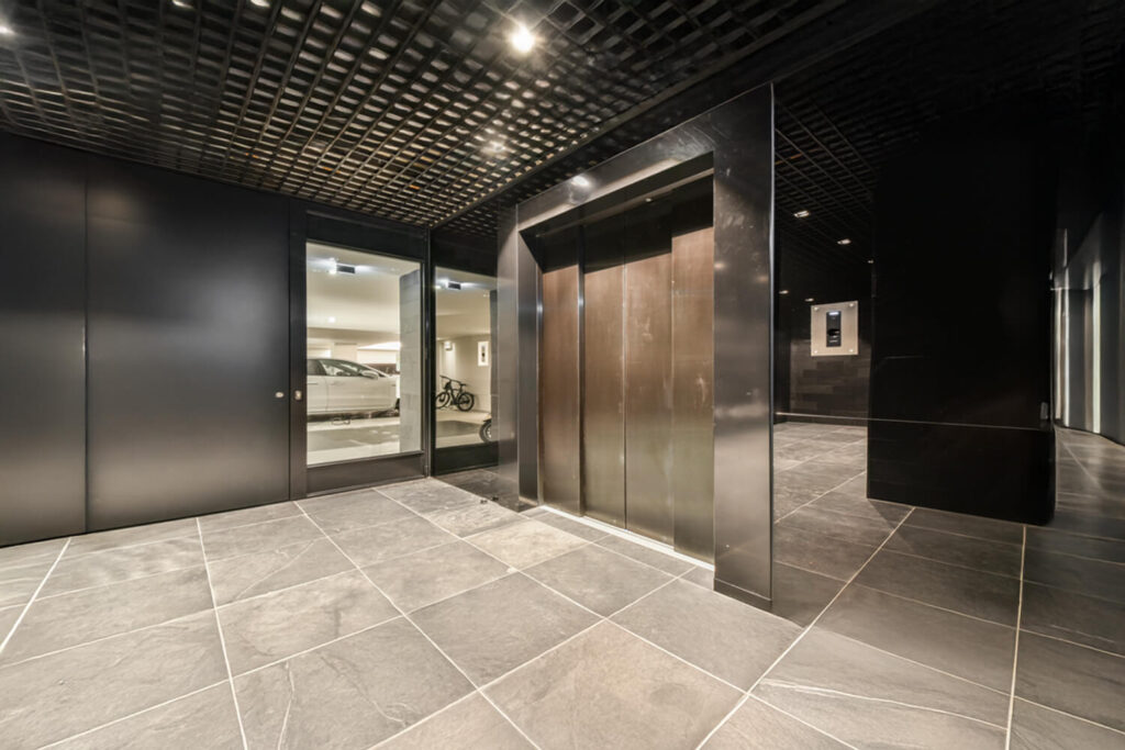 What Is a Smart Elevator and How Does It Work